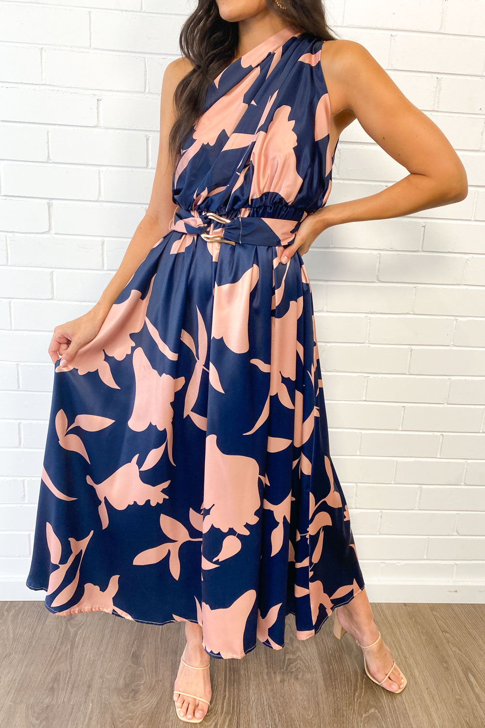 Hera - Élégante Robe Polyvalente – Atelier Lunelle